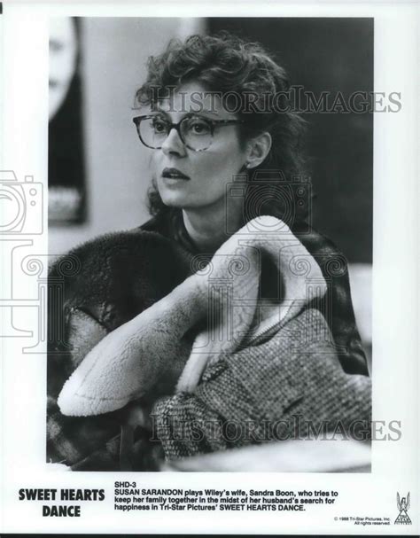 1989 Press Photo Susan Sarandon Stars In Sweet Hearts Dance Cvp09670 Historic Images