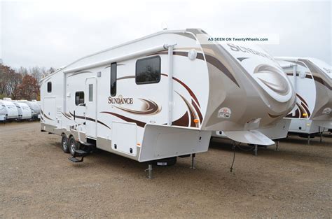 2013 Heartland Sundance 3300ck