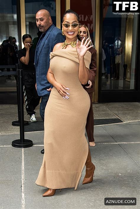 La La Anthony Sexy Seen Flaunting Her Pokies And Curves At The Brandon