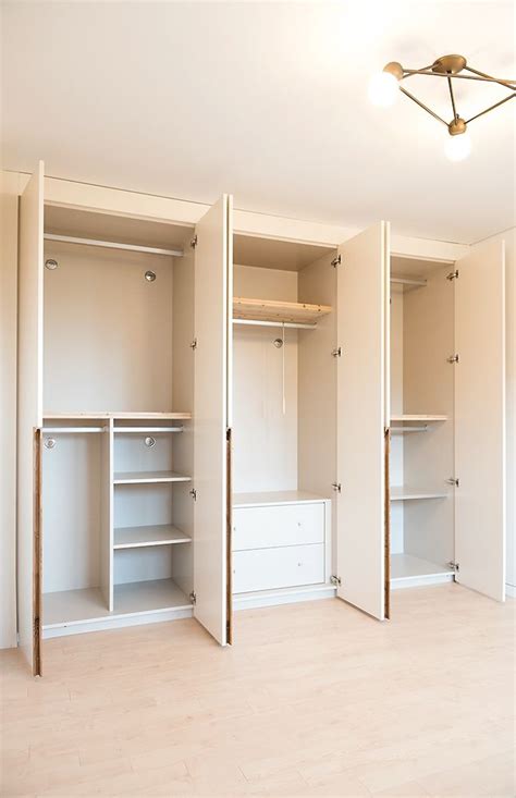 건우디자인 붙박이장 Дизайн гардероба Мятные спальни Дизайн гардеробной