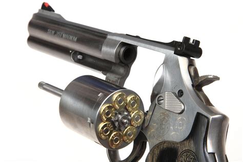 Smith And Wesson Model 686 Plus