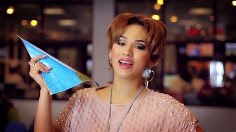 Lola Ahmedova Baxtli Sevgi Full Hd Лола Ахмедова Бахтли севги Youtube Music