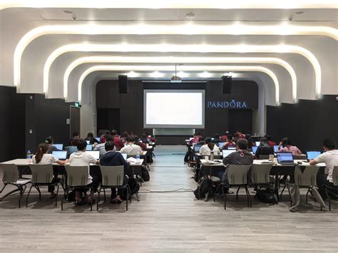 ห้องอบรมไฟสวยที่สุด มีโอกาสไปจัดอบรม In House Training หลักสูตร Vba