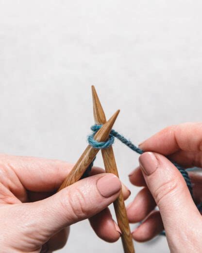 How To Cast On In Knitting For Beginners Sarah Maker