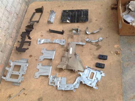 Купить Кронштейны салона Ленд Ровер Дискавери 4 в Москве по цене 500₽ — частное объявление на Дроме