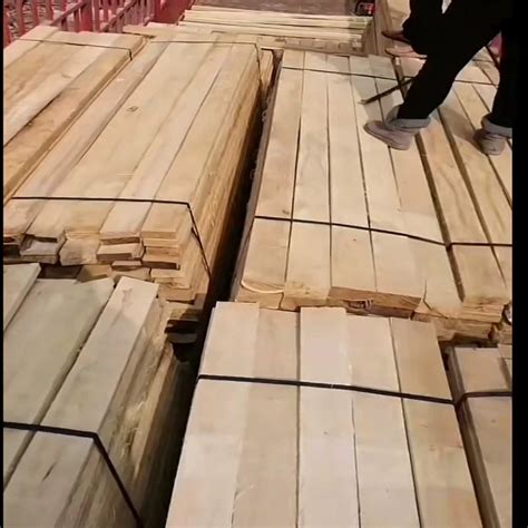 刺槐洋槐实木木板木方加工长板木条木桩户外游乐攀爬设施木料 阿里巴巴
