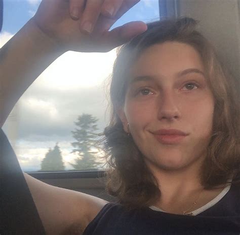 Pin By Cosmiccate On King Princess Princess Outfits Girl Crush Rissa