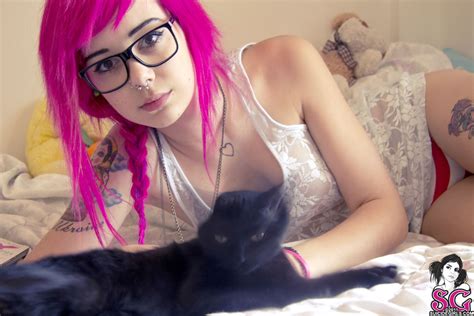 Plum Suicide Porn Pic Eporner