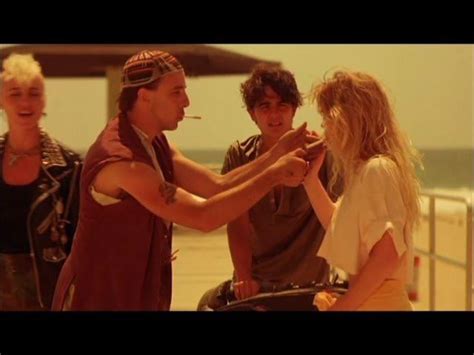 Christina Applegate Streets 1990 R Prettyfamoussmokers