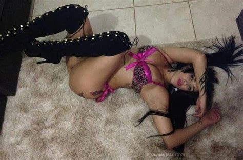 Caiu Na Net Candidata A Vereadora Nua De Uberaba Mg Famosas Brasil