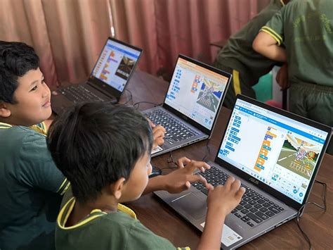 coding robotic at tunjung sari school bali
