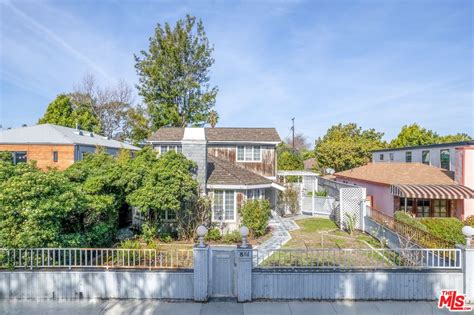 851 Dickson St Marina Del Rey Ca 90292 Mls 25498985 Coldwell Banker