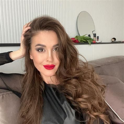 Самые красивые сёстры звёзд