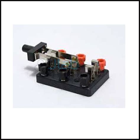 Knife Switch Double Pole Single Throw Jlab India Manufacturers Suppliers And Exporters In India