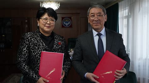 Нацстатком и Структура «ООН Женщины подписали меморандум о взаимопонимании Новости из