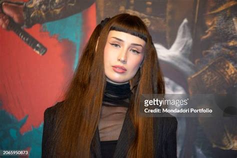 Alexa Nikolas Fotografias E Filmes Do Acervo Getty Images