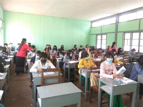 ပင်းတယမြို့နယ်တွင် ၇၄ နှစ်မြောက် လွတ်လပ်ရေးနေ့ အထိမ်းအမှတ်သတင်းစကား လက်ကမ်းစာစောင်များ ဖြန့်ဝေ