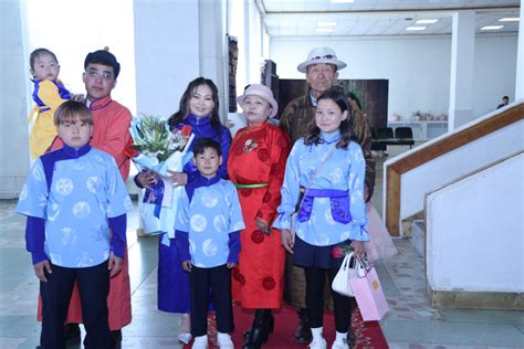 ОРХОН Алдарт эхийн одонгоо 296 ээж гардан авлаа