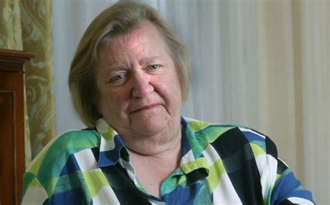 Pictures Of Clarissa Dickson Wright