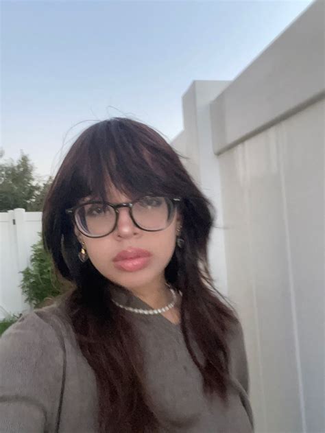 Pin On Gwg Girls With Glasses In 2024 Girls With Glasses Glasses