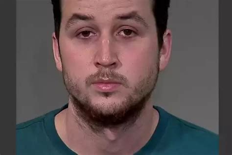 Crimes Sexuels Contre Des Mineures Lex Enseignant Dominic Blanchette