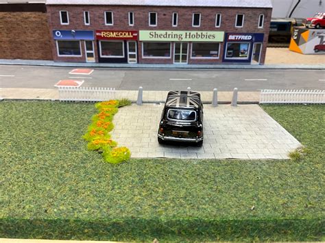 150 Mini Cooper Ltd Edition Chrome Black Tiny City Tiny Diecast