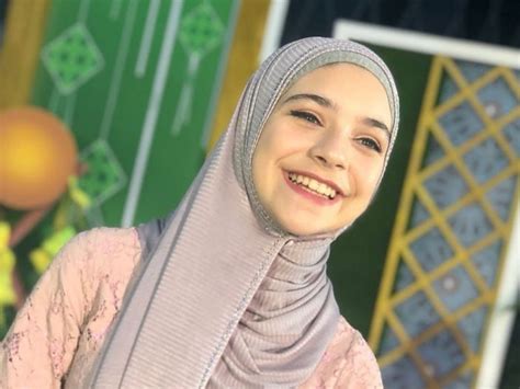 12 Potret Kecantikan Putri Ayu Azhari Yang Mulai Beranjak Dewasa