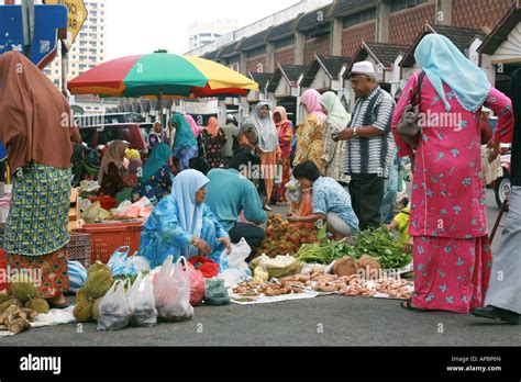 Friday Street Market In Central Kota Bharu Kelantan State Malaysia Asia