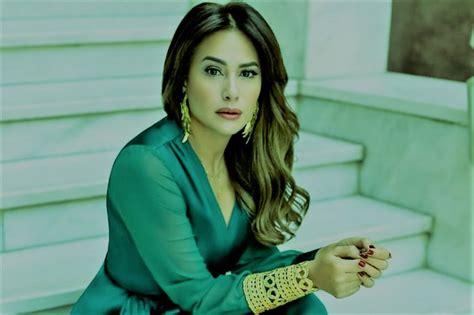 شاهد هند صبري توجه رسالة لمرتكبي الحادث الإرهابى في تونس أيامكم