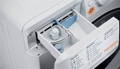 Wolnostojąca pralkoszuszarka, pranie gotowe w 45 minut - Indesit Innex ...
