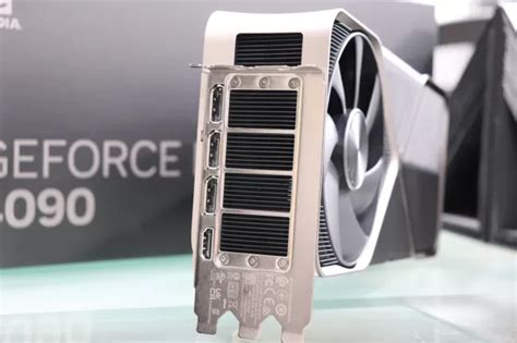 nvidia geforce rtx 4080 rtx 4090 linux performance review phoronix