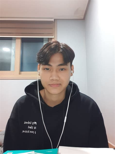 Tran Duc Trung An International Babe From Vietnam