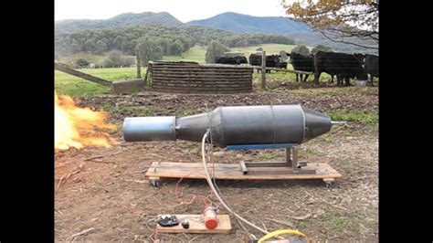 Design And Realization Of A Valveless Pulsejet Engine To Lrmvq