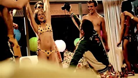 Rose Mciver Nude Porn Videos Sex Tapes Xhamster