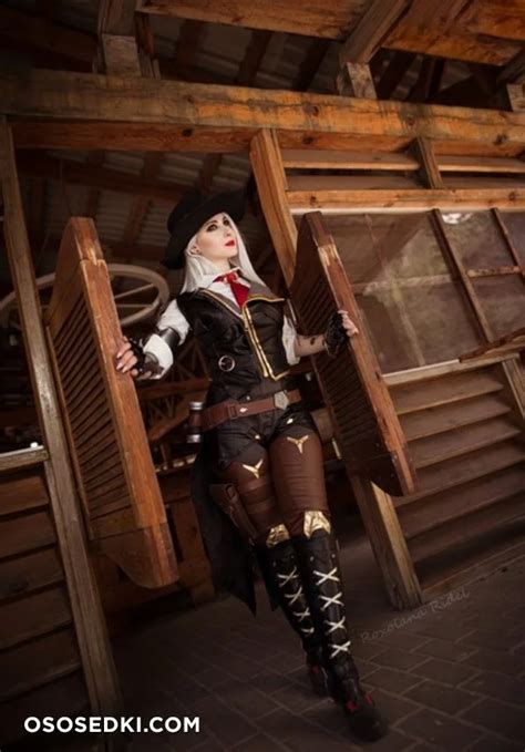 Ashe Onlyfans Patreon Fanslyから流出した無料のヌード18歳のコスプレ写真