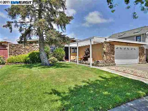 757 Bluefield Ln Hayward Ca 94541 Mls 40537944 Redfin