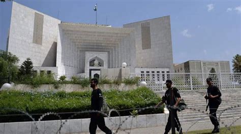 Govt Decides To Retract Plea Against Supreme Courts Faizabad Sit In