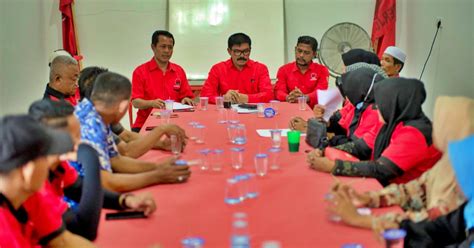 Dpp Pdip Tunjuk Hanafiah Sebagai Plt Ketua Dpc Pidie