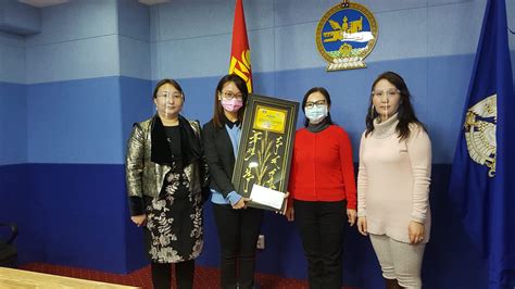 НИЙСЛЭЛИЙН “ШИЛДЭГ ЭЦЭГ ЭХИЙН ЗӨВЛӨЛҮҮД” ШАЛГАРЛАА Business Insider