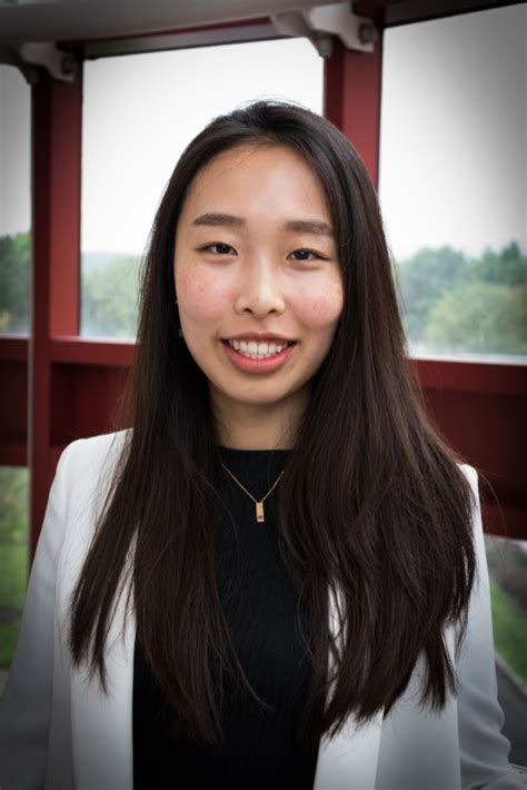 Yun Ha Hur Receives Award For Poster Presentation At Bbs Symposium