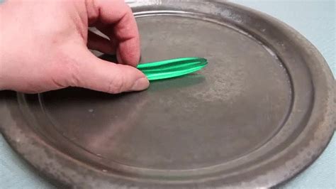 Demonstration Of The Strange Physics Of A Rattleback R