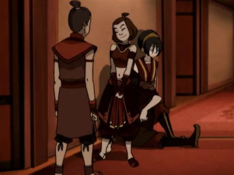 Suki Smiling Lovingly At Sokka Scrolller