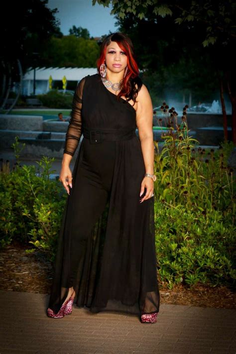 Meet Cassandra Baker Canvasrebel Magazine