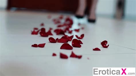 Stunning GF Massaged Made Love To By BF XEmpire Hard Working Babe Massaged Fucked By BF