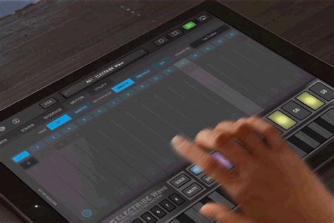 KORG ELECTRIBE Wave MUSIC PRODUCTION MACHINE KORG USA