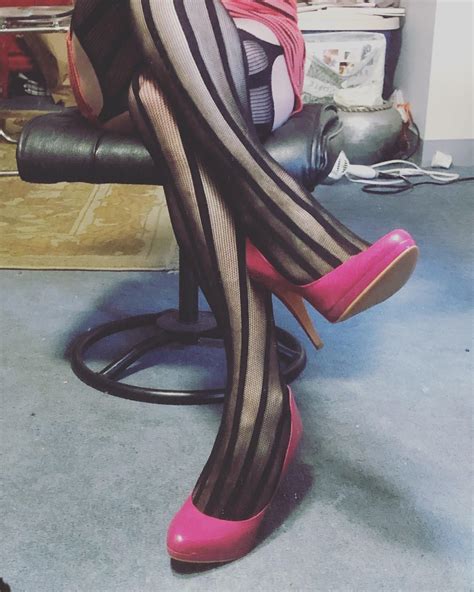 182 Best Stockings Heels Images On Pholder High Heels Hot Wheels And