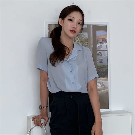 미쏘 테일러드 여름 반팔 블라우스 Miwbwd710a