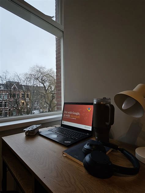 Hi Netherlands ️🧡💛 Clarice Clarito