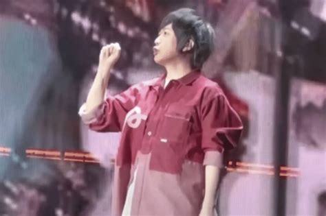 阿信否认假唱！专业音乐人耳帝辣评：10拍e6，那得是房山季鸟猴回应演唱会事情