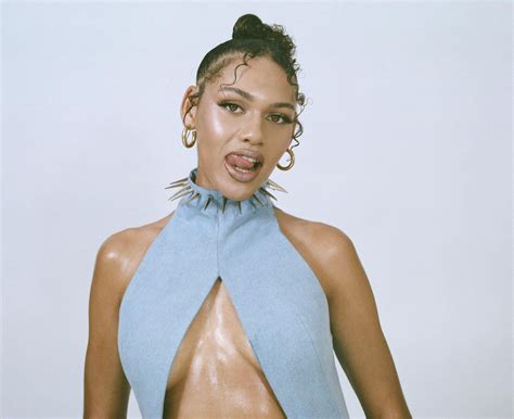 Trinity Rodman American Football Player Hottest Female Athletes